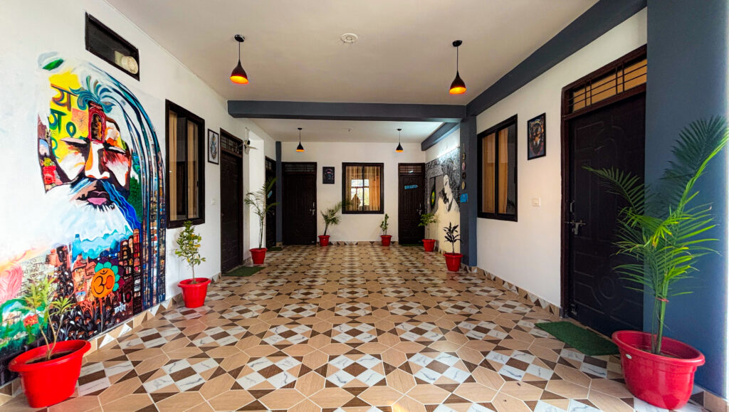 Best Hostels in Tapovan for Adventure Travelers - Skyard Hostels Blog